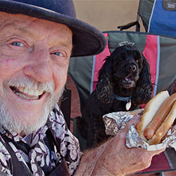 Gary’s Old Fashioned Snappy Dogs | Good Times