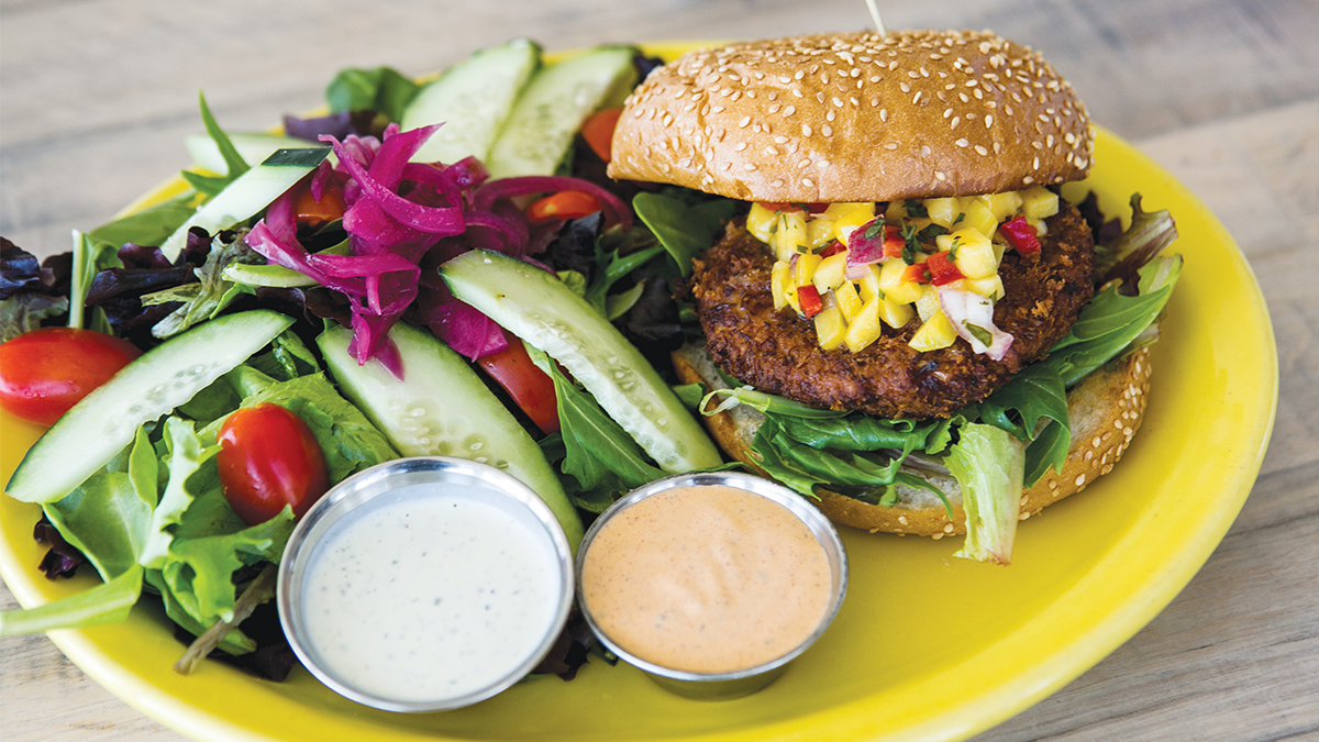 Complete Guide to Santa Cruz Burger Week 2.0 | Good Times