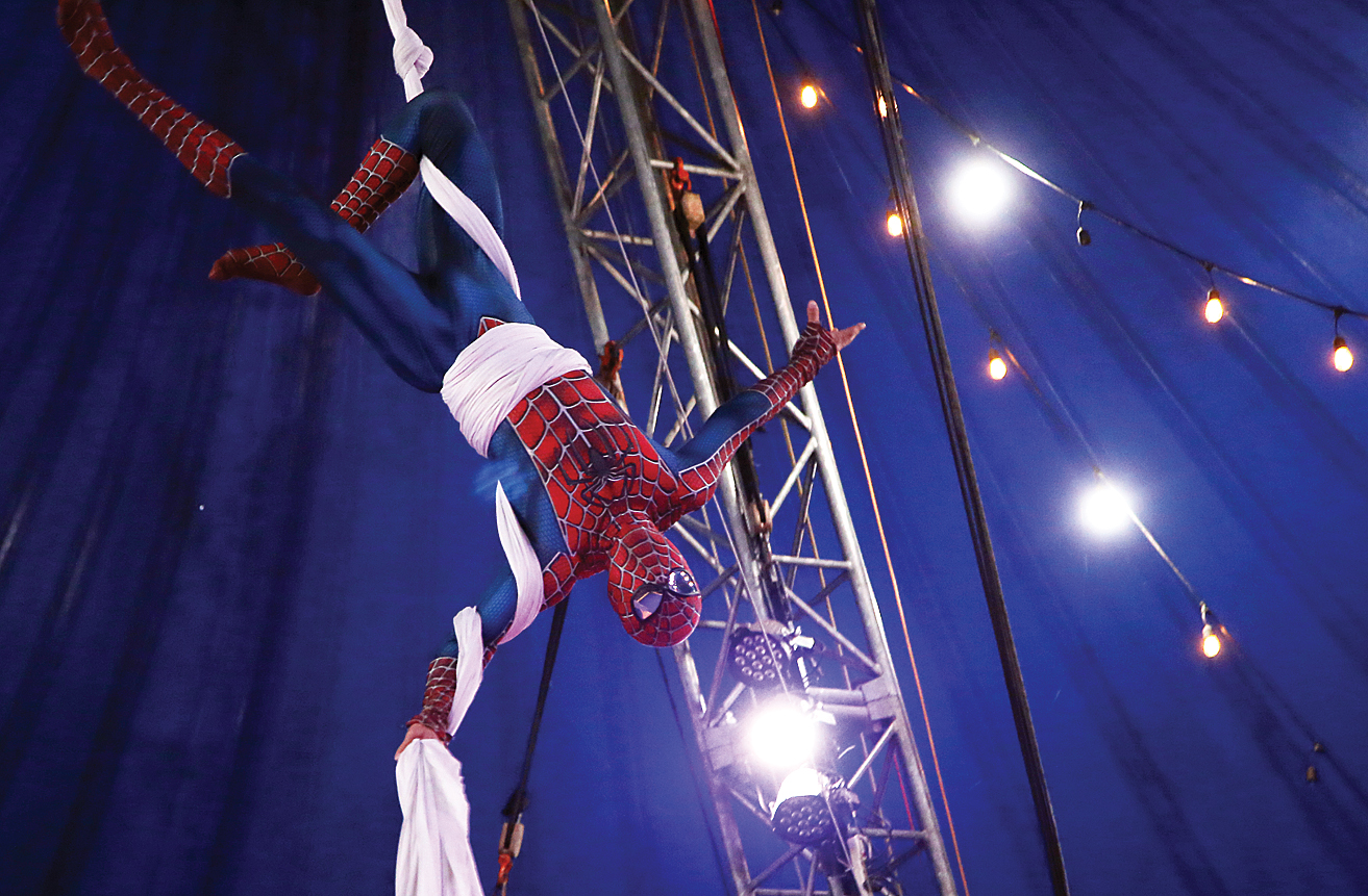 IN PHOTOS: American Crown Circus & Circo Osorio Makes its Santa Cruz ...