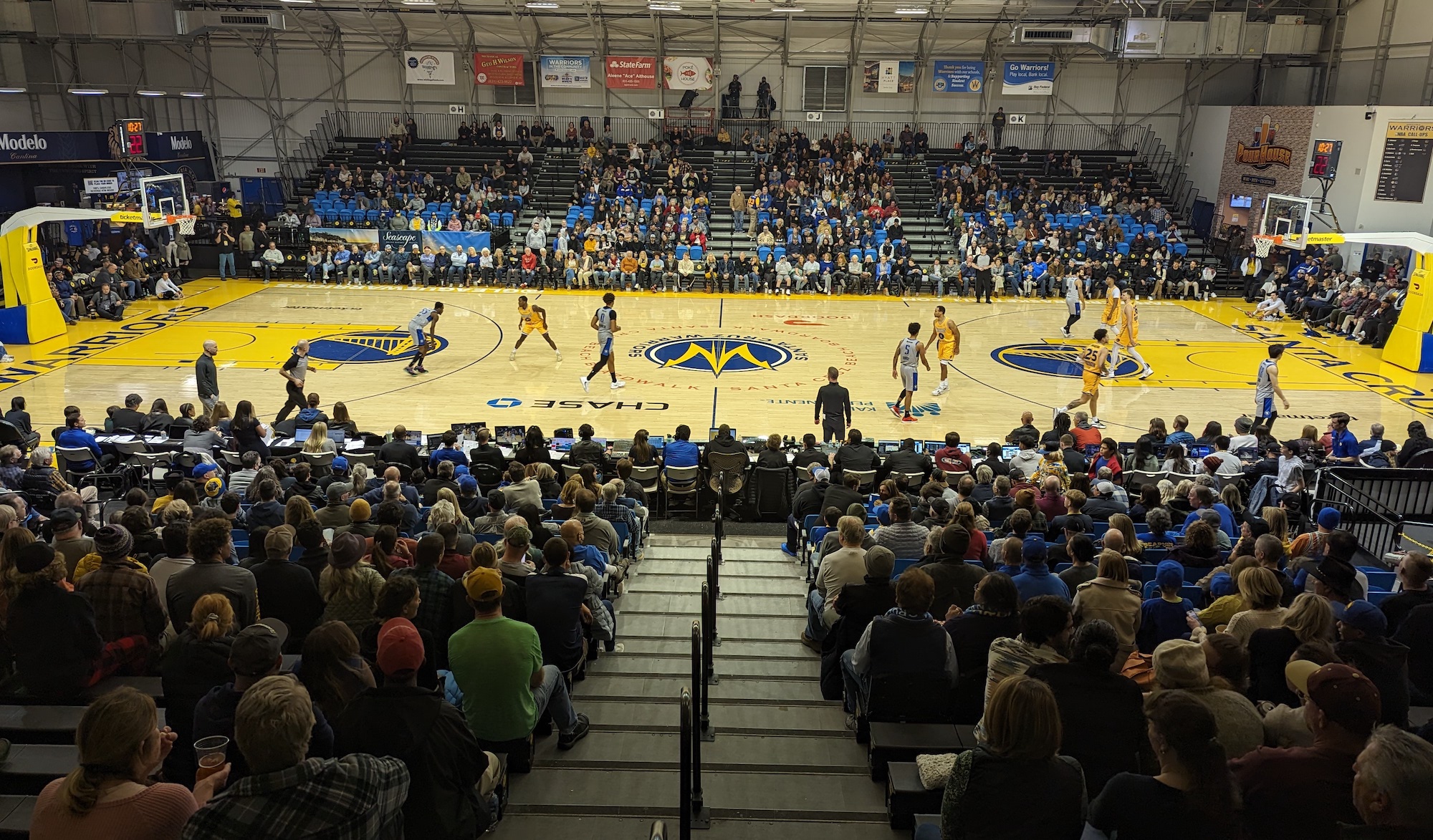 Santa Cruz Warriors Celebrate a Decade of Basketball by the Bay | Good ...